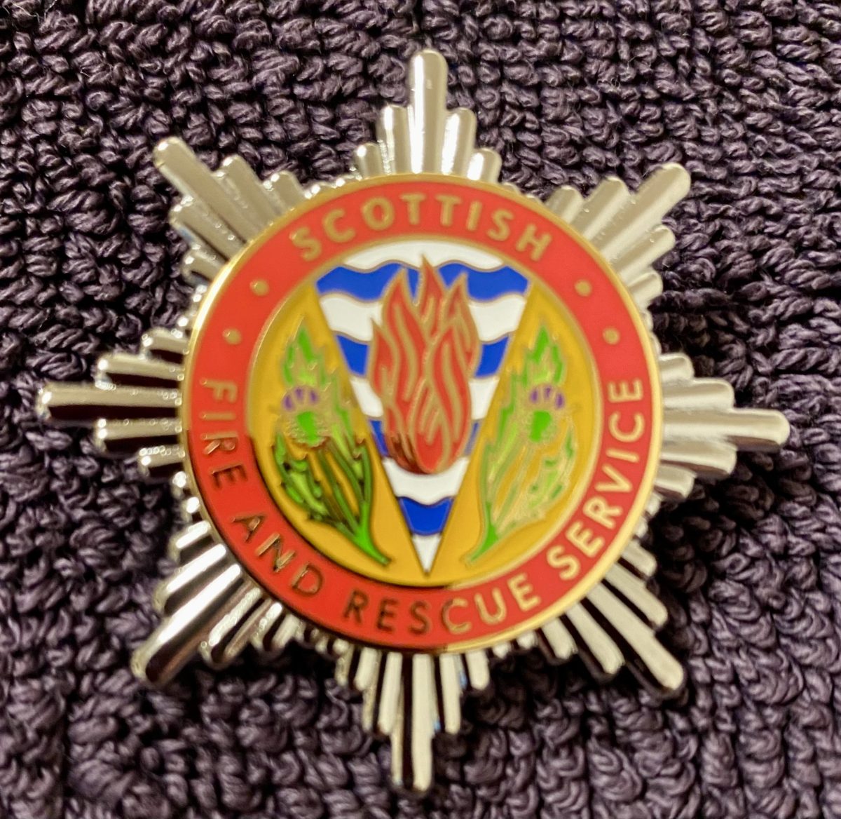 Scottish Fire and Rescue cap badge - Scottish Fire Brigades Heritage Trust